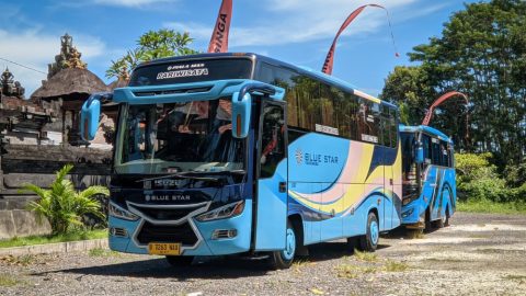 Bus Blue Star - Sewa Bus Pariwisata Jakarta Bekasi Cikarang